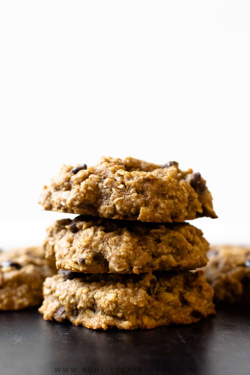Healthier Soft & Chewy Oatmeal Cookies - Simple Everyday Recipes