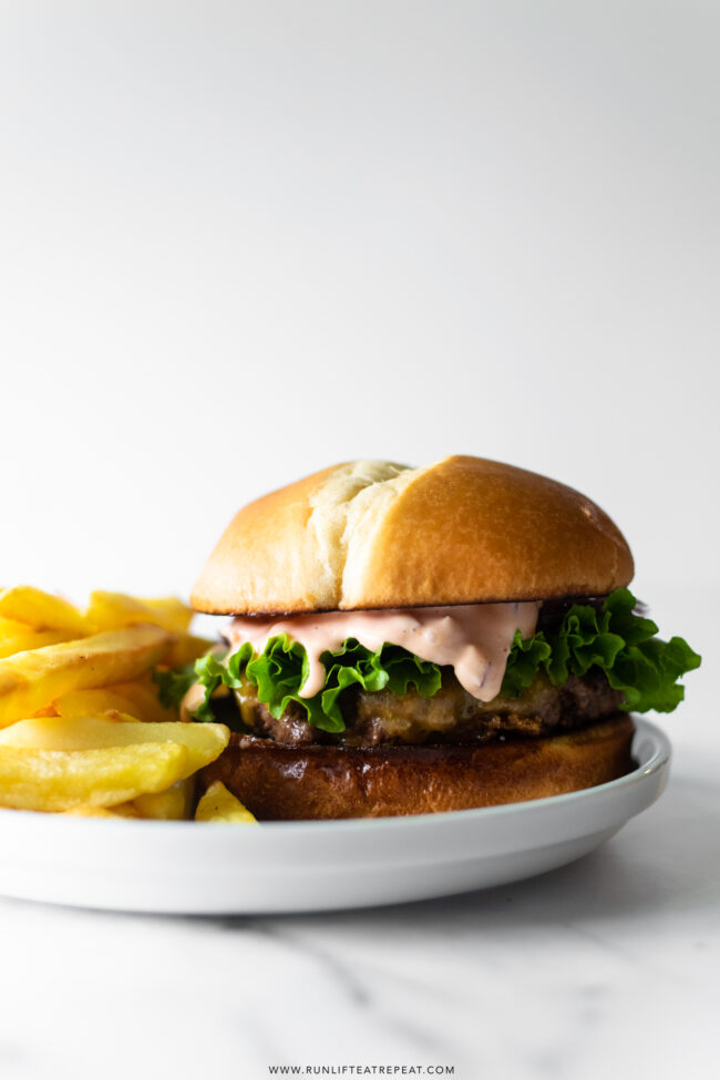 The Best Smash Burger Recipe - Simple Everyday Recipes