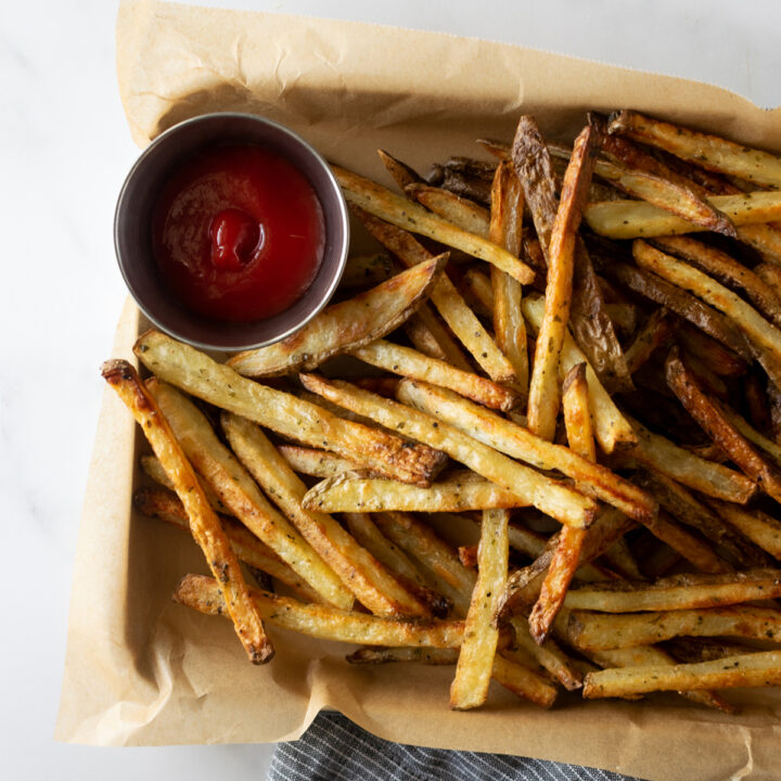 Crispy Homemade Baked French Fries (Oven Fries)