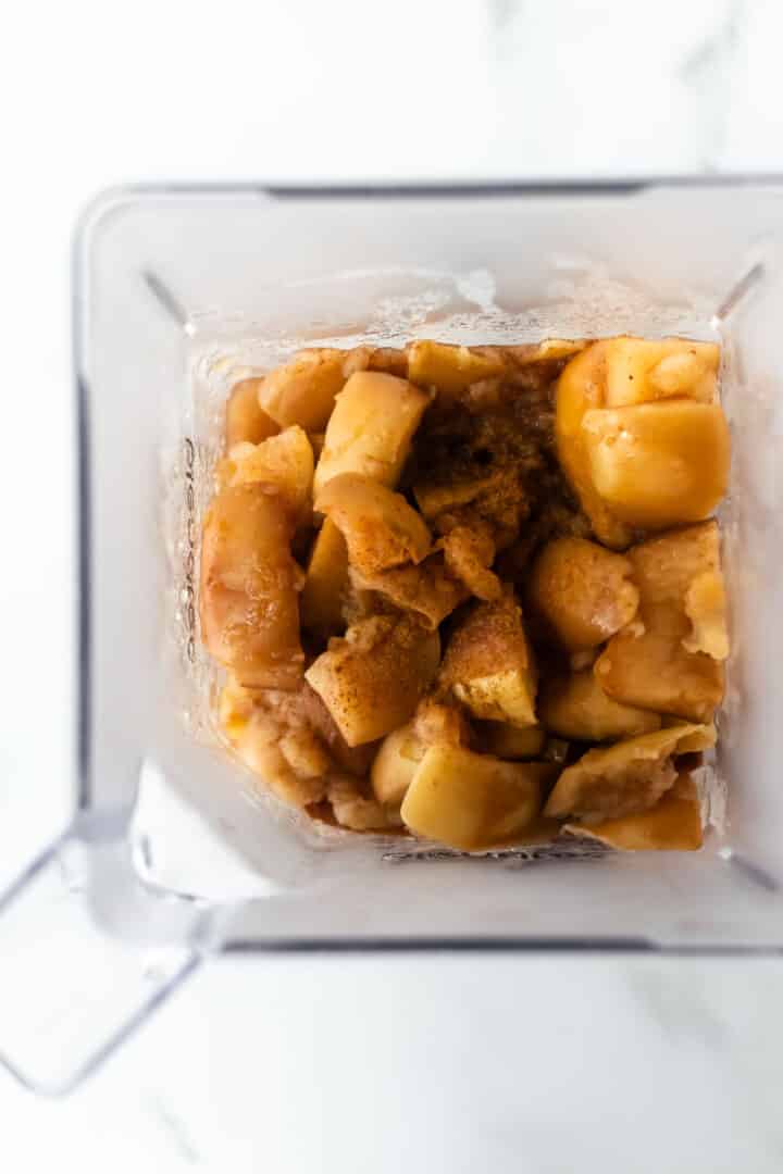 Slow Cooker Cinnamon Applesauce - Simple Everyday Recipes
