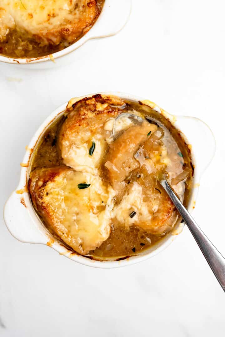 French Onion Soup - Simple Everyday Recipes